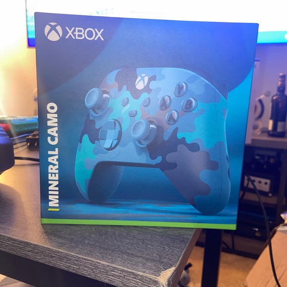 Microsoft | Video Games & Consoles | Xbox Wireless Controller | Poshmark